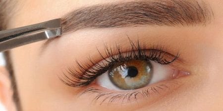 Hoe kun je het beste je wenkbrauwen epileren? - Spaaz.nl